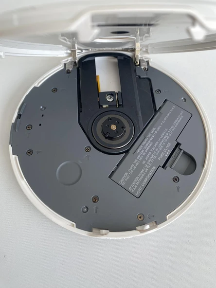 PTTAVM: Sony Walkman D-NE820 Discman Cd Player