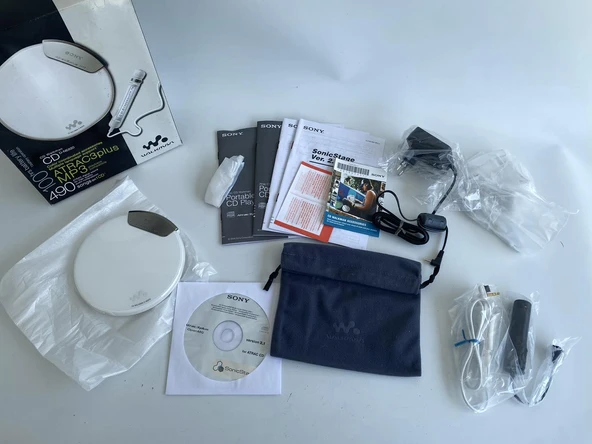 PTTAVM: Sony Walkman D-NE820 Discman Cd Player